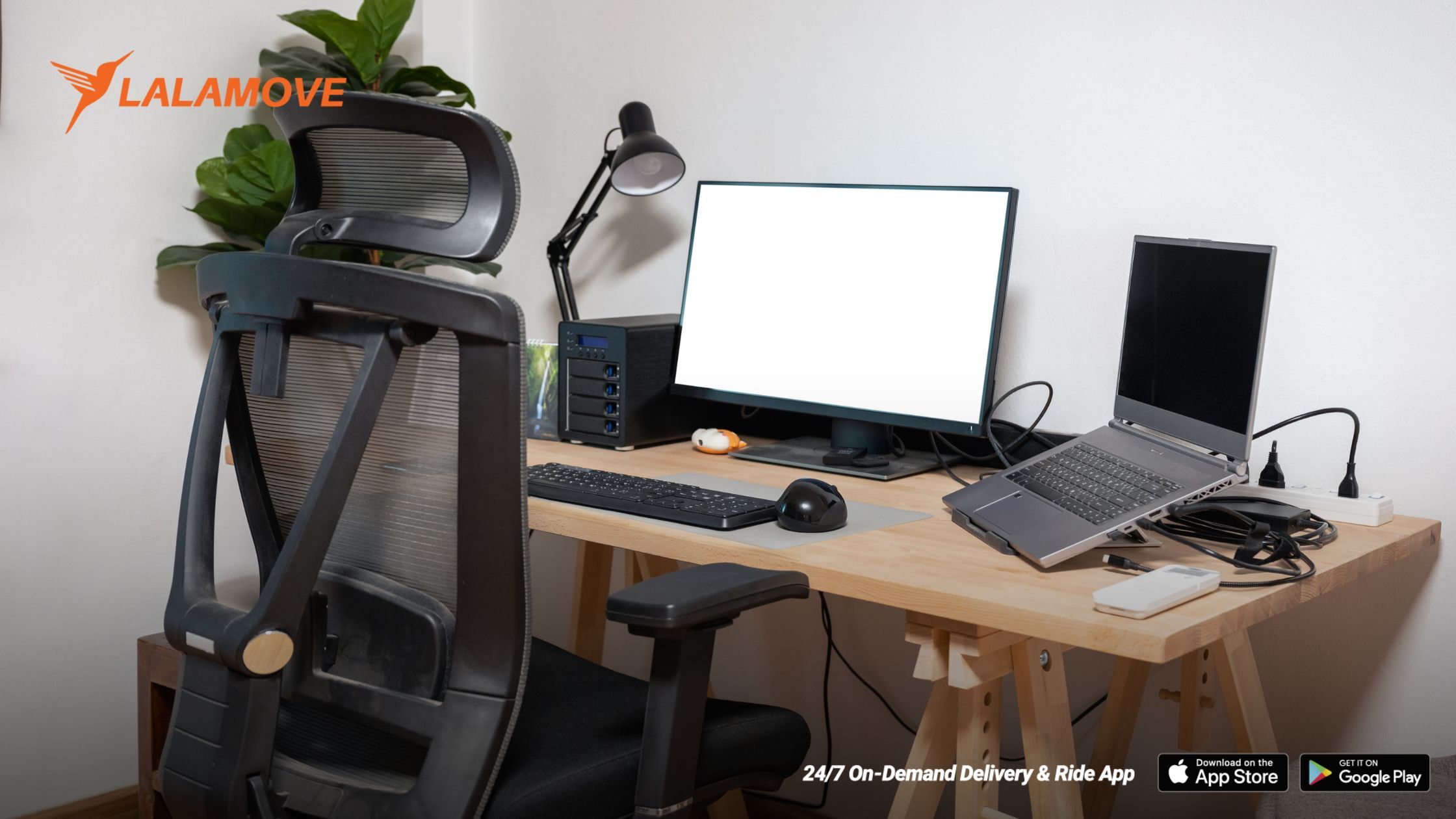 7 Best Ergonomic Items You Need For Your Home Office